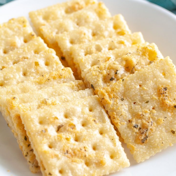 Ranch Crackers - Food Lovin Family
