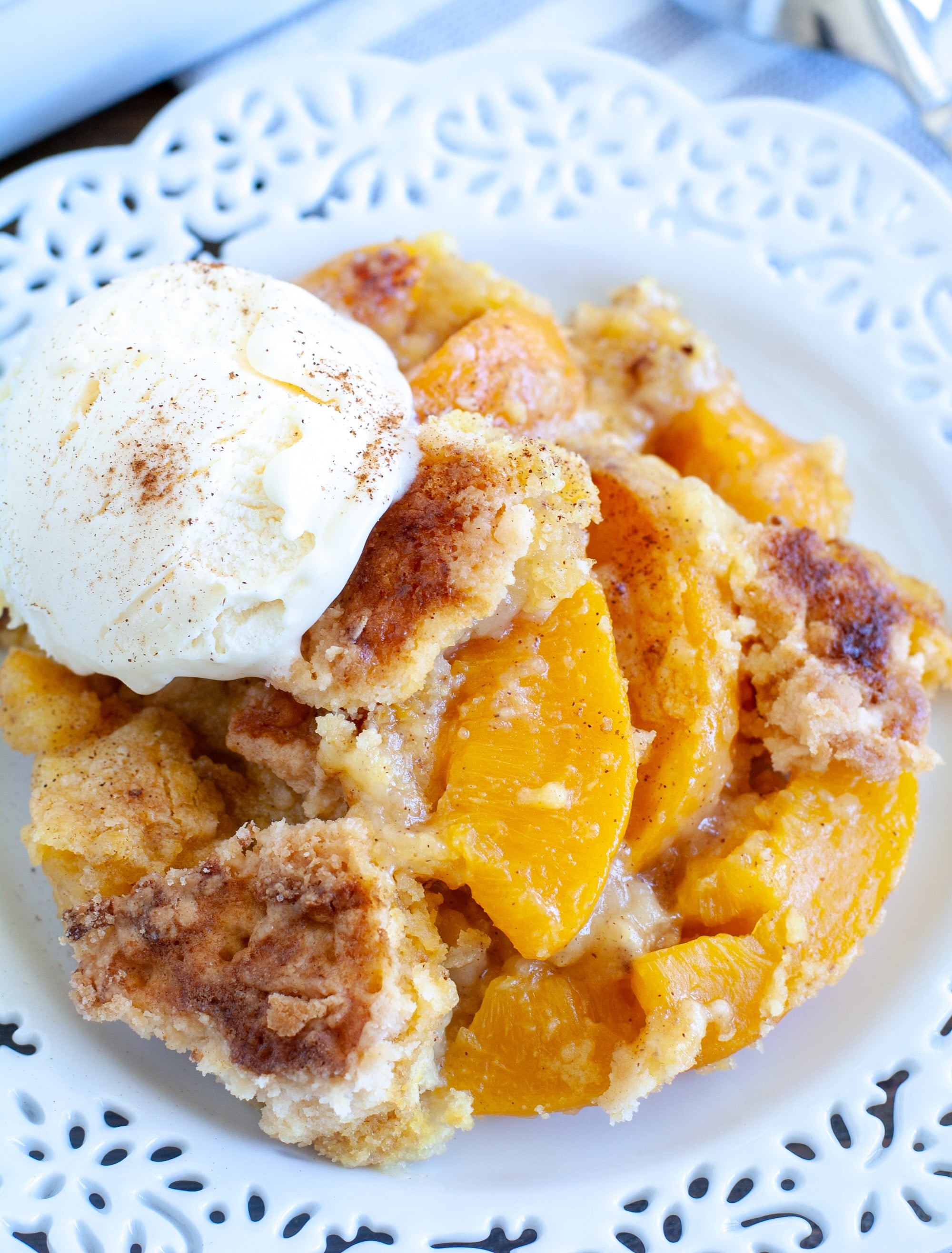 Peach Cobbler With Cake Mix - Food Lovin Family