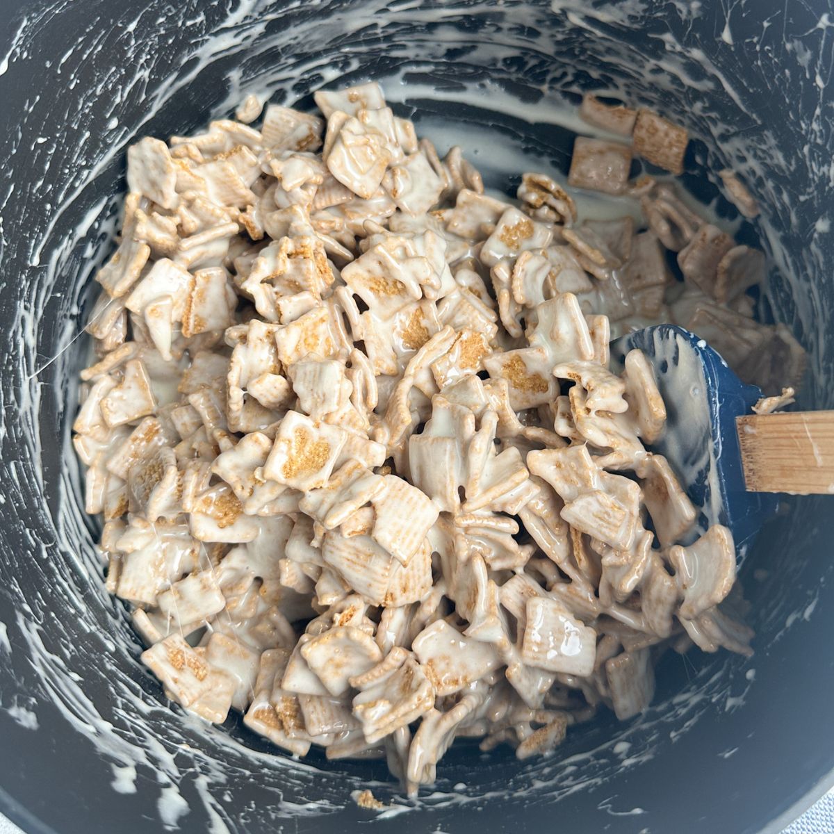 Golden Grahams Bars - Food Lovin Family