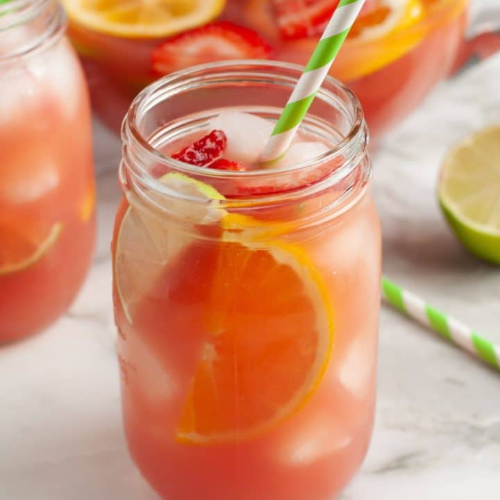 Fruit Punch Recipe - Food Lovin Family