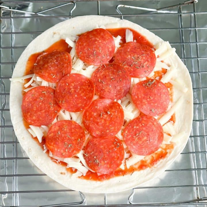 Tortilla Pizza Recipe - Food Lovin Family