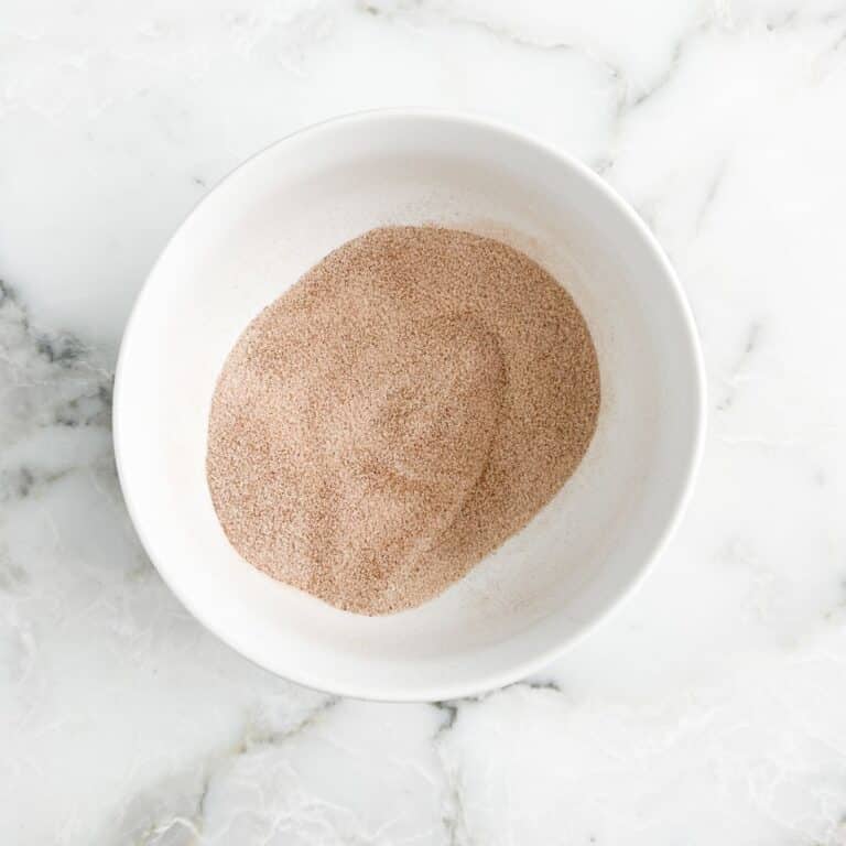 Churro Saltine Toffee - Food Lovin Family