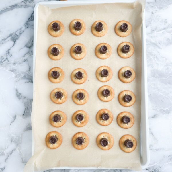 Rolo Stuffed Ritz Crackers - Food Lovin Family